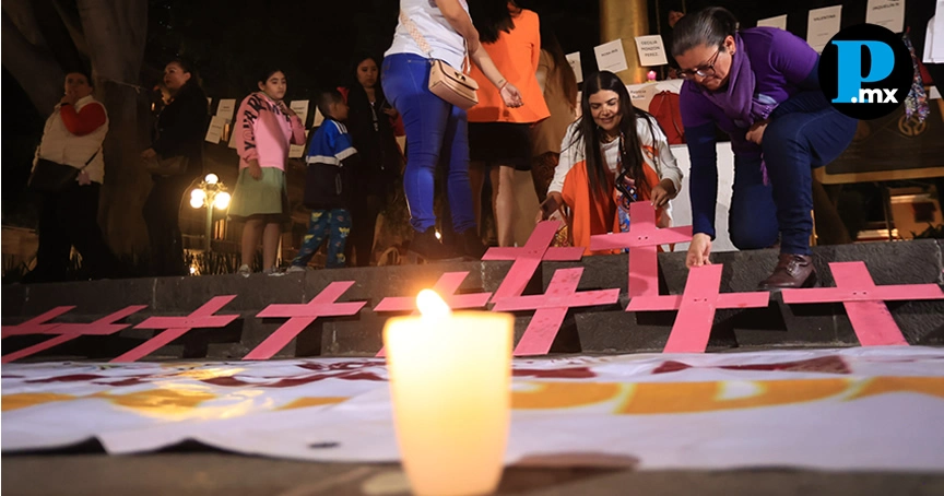 Colectivas feministas realizan pase de lista de víctimas de feminicidio ...