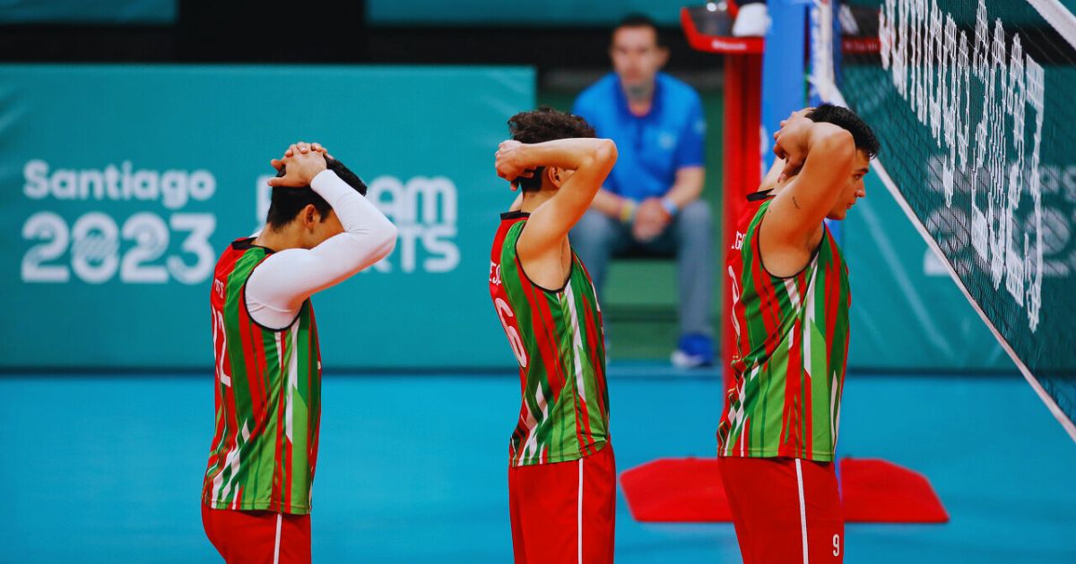 Se fueron 2 jugadores al no poder vivir de esto: Azair, coach de Voly