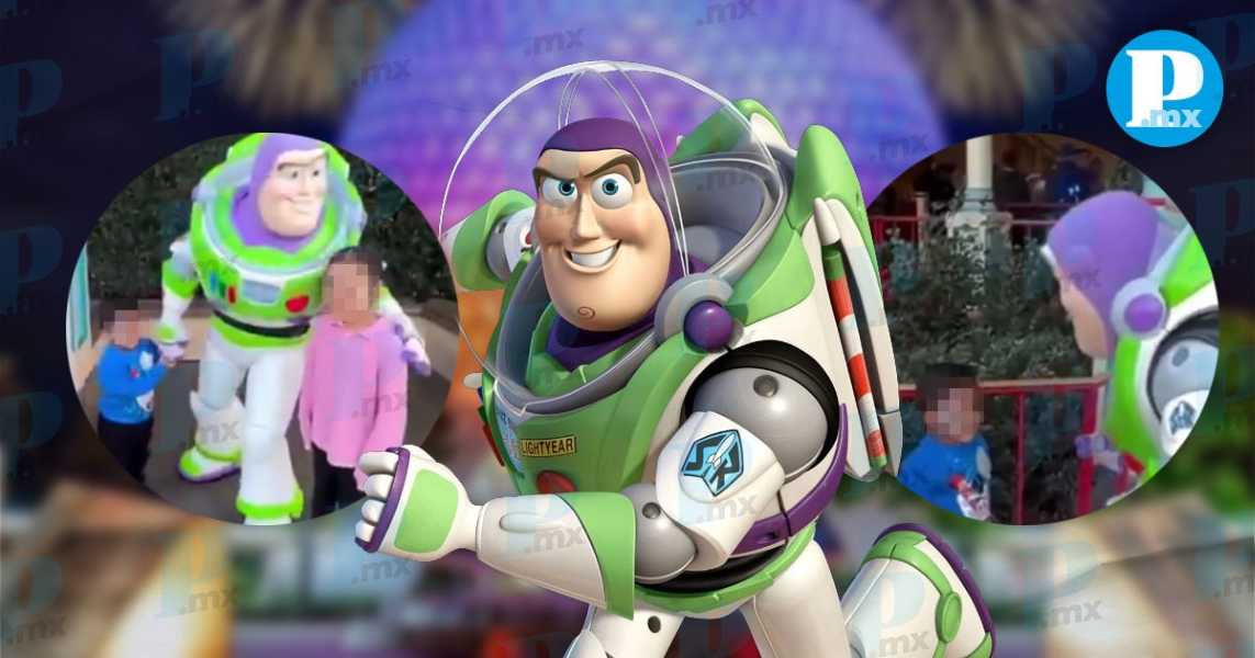 Botarga de Buzz Lightyear incluyente: usa lenguaje de señas con un niño