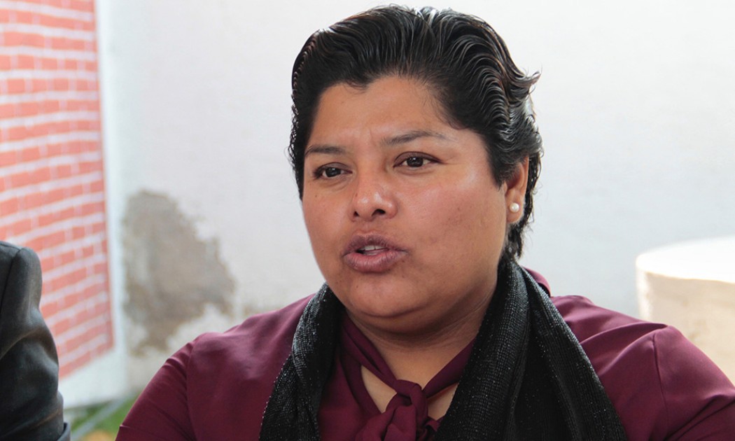 Se solidariza Karina Pérez con Barbosa Se solidariza Karina Pérez con Barbosa