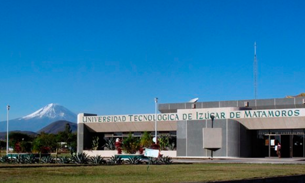 Sin luz y sin agua, estudiantes de la UTIM
