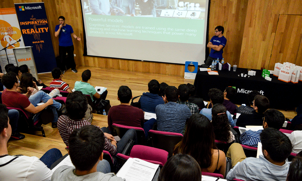 Alumnos Udlap ganan el Microsoft College Coding Competition