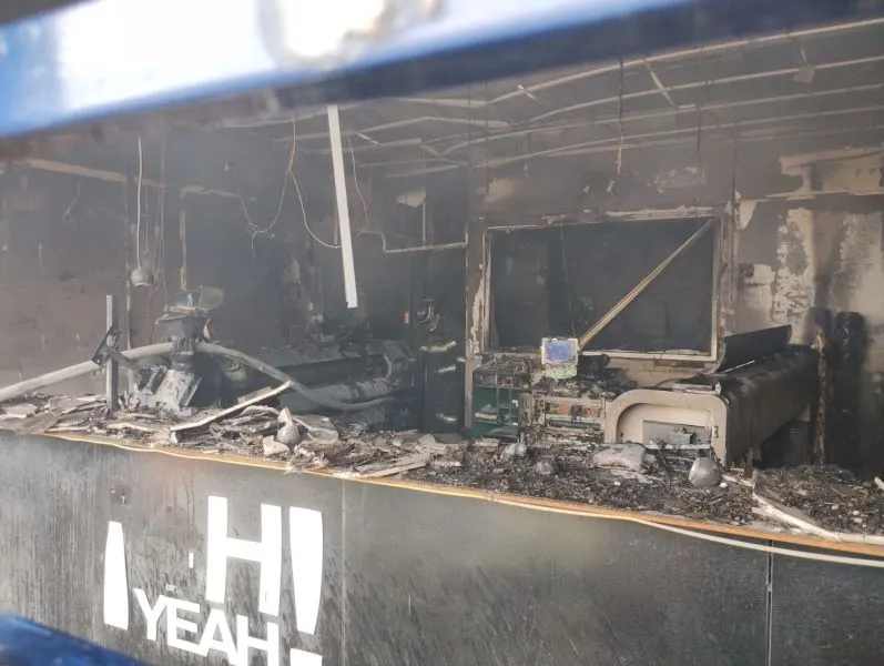 Incendio consume imprenta en plaza de Ex Hacienda Mayorazgo